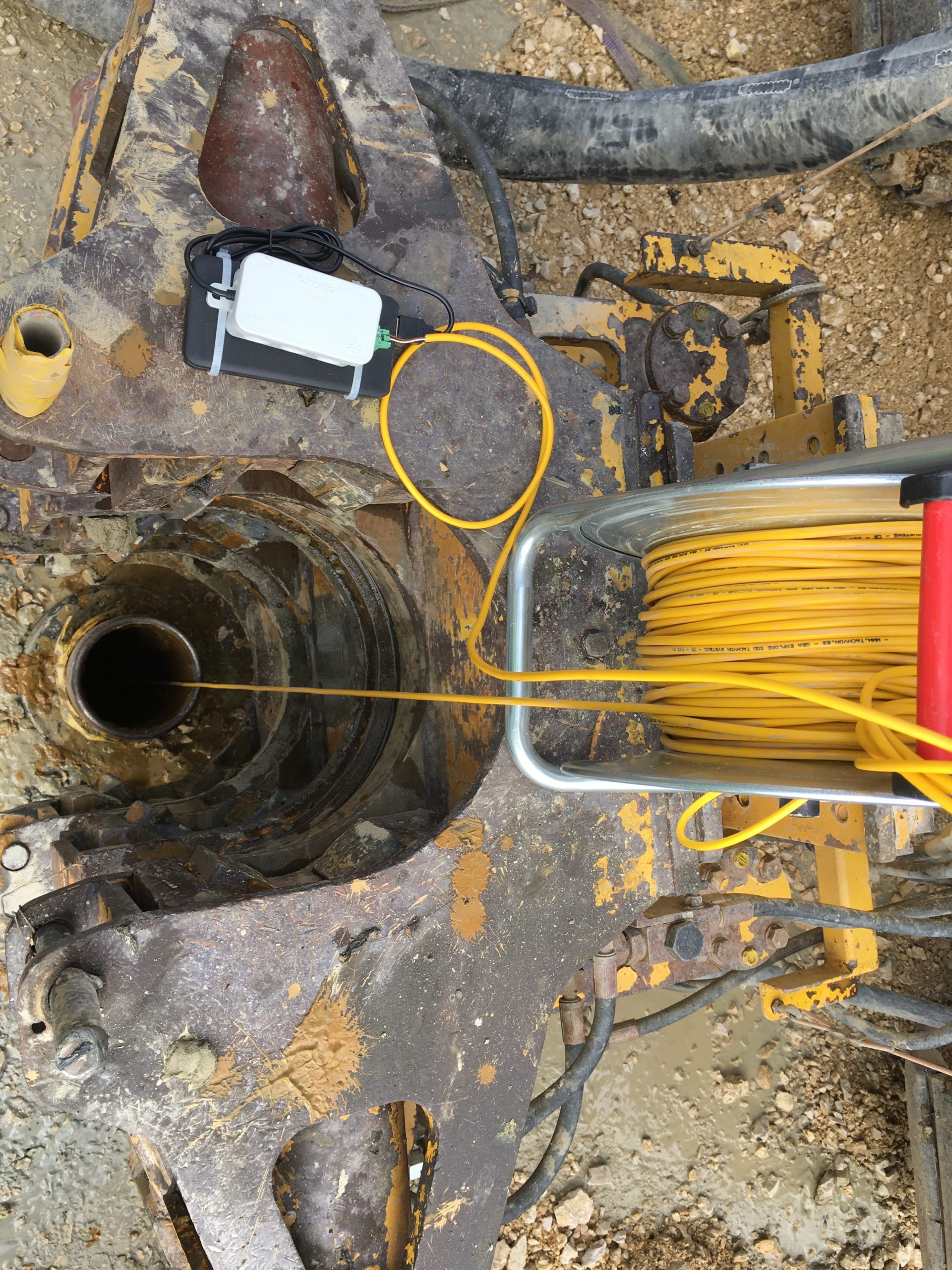 TRT test de respuesta térmica del terreno (Cheseaux-sur-Lausanne, Vaud ...